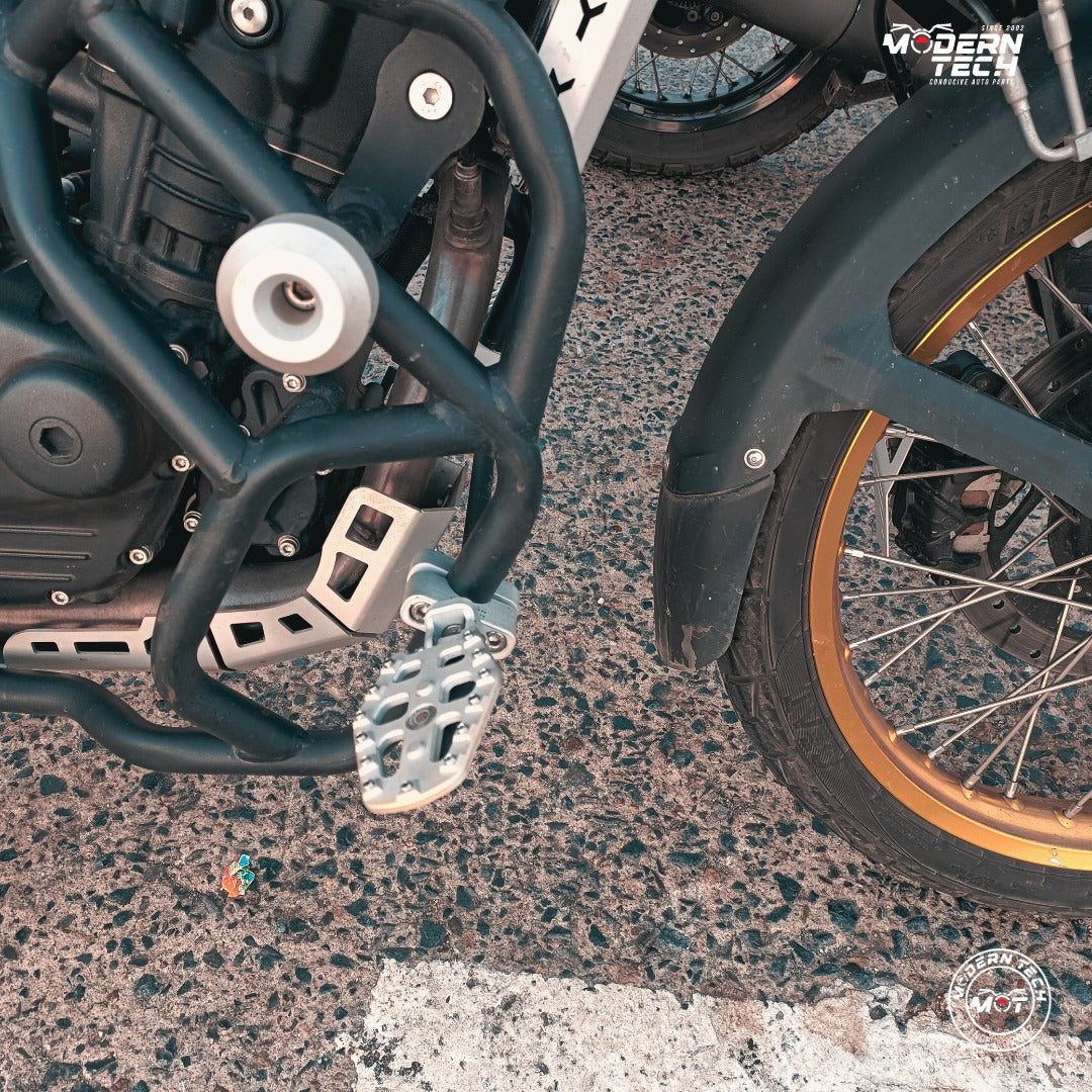 Universal Cruising Adjustable Foot Peg BLACK – Modern Tech